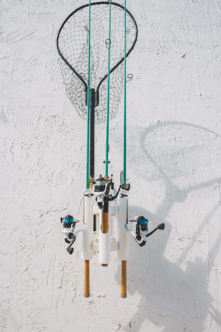 ROD-RUNNER WALL MOUNT - fishing rod wall mount